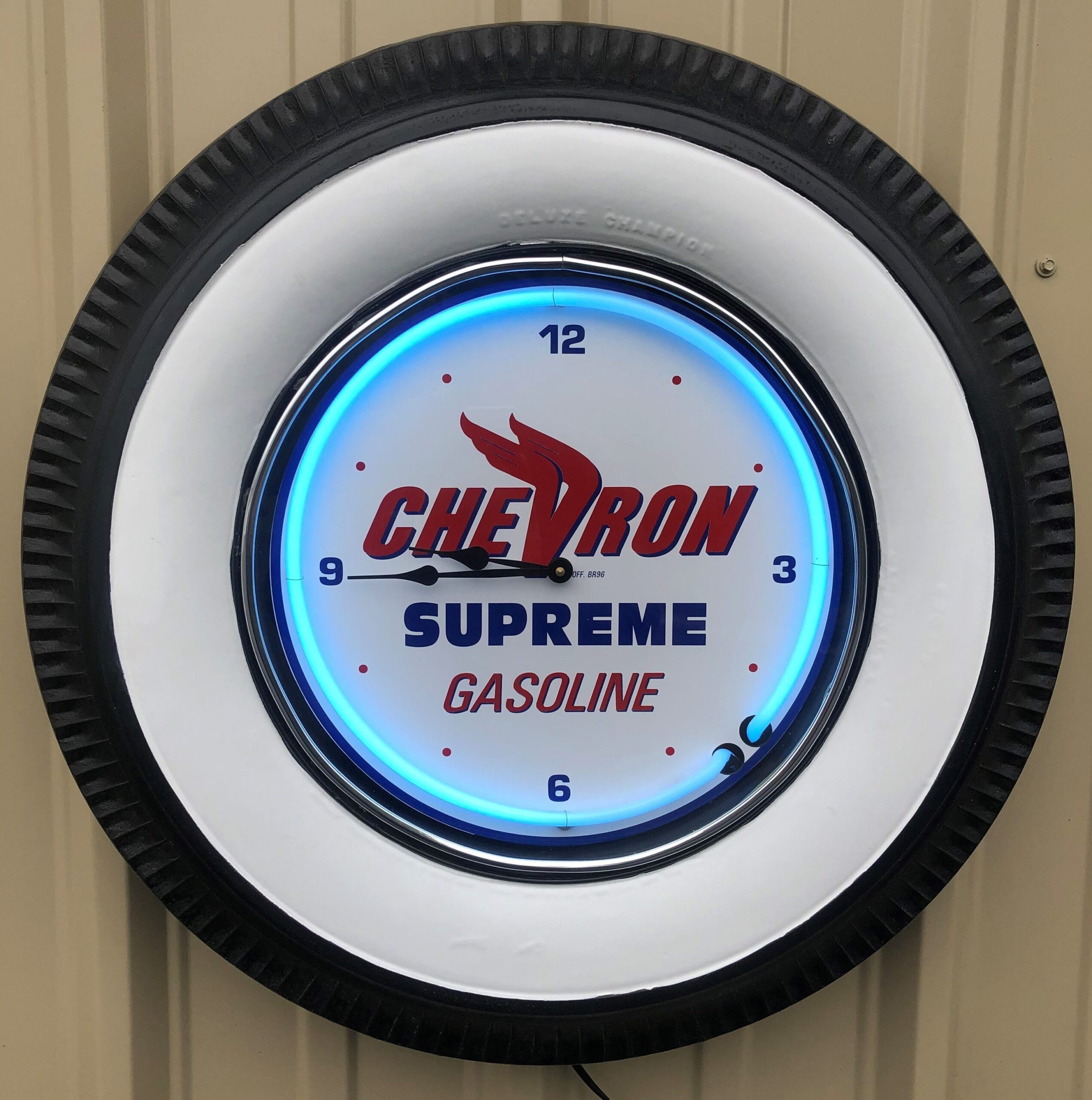 Chevron White Wall Tire Clock | Garage Art™